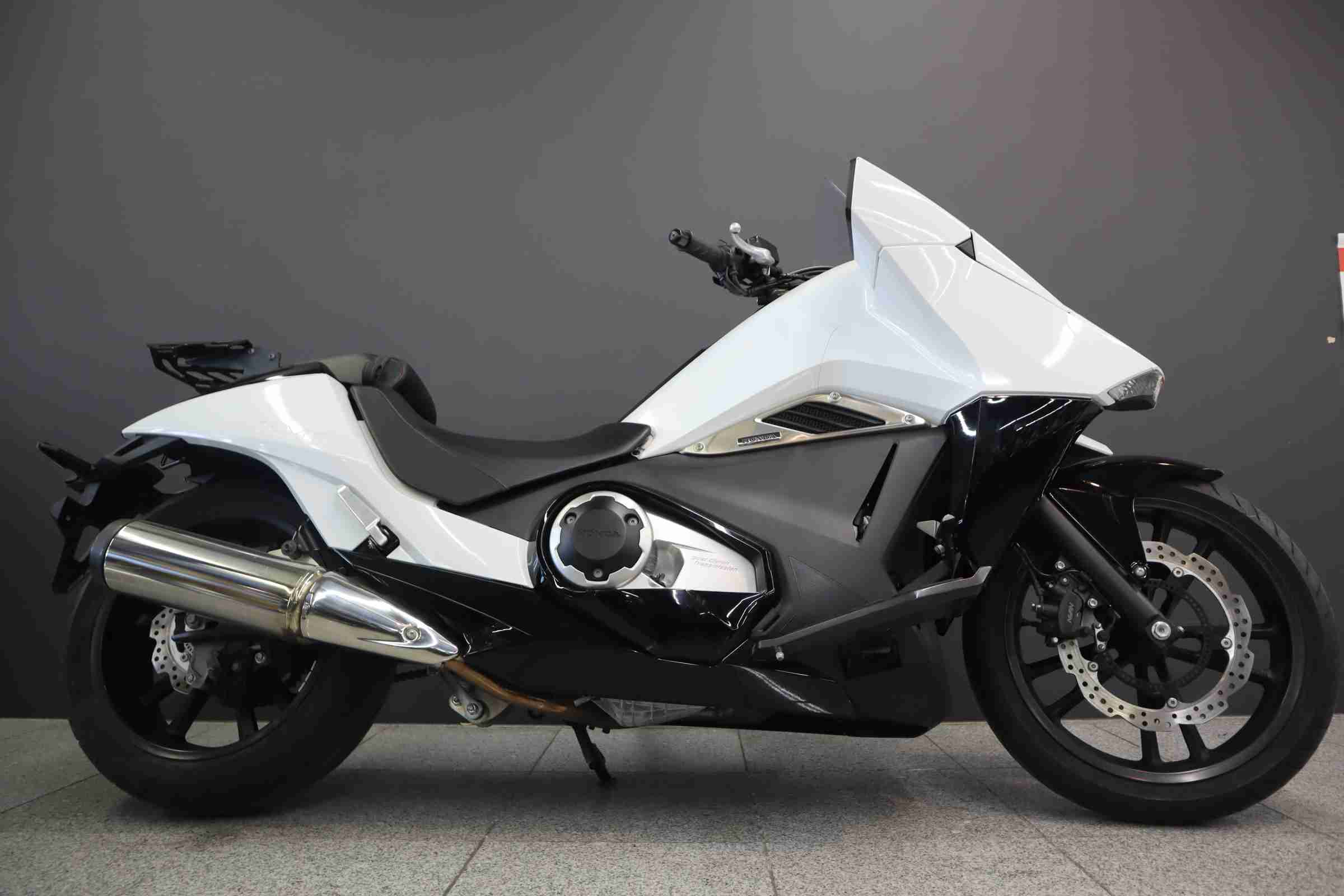 ホンダ/NM4-01 [バイク探し] | U-MEDIA (ユーメディア) | - 中古バイク・新車バイク探しの決定版！神奈川・東京でバイク探すならユーメディア！