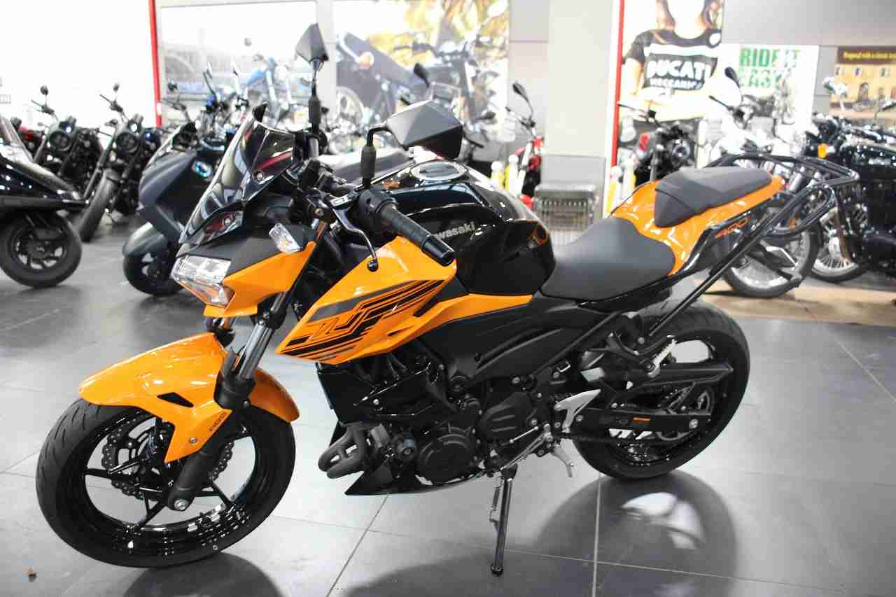 カワサキ/Z400 [バイク探し] | U-MEDIA (ユーメディア) | - 中古バイク・新車バイク探しの決定版！神奈川・東京でバイク探すならユーメディア！