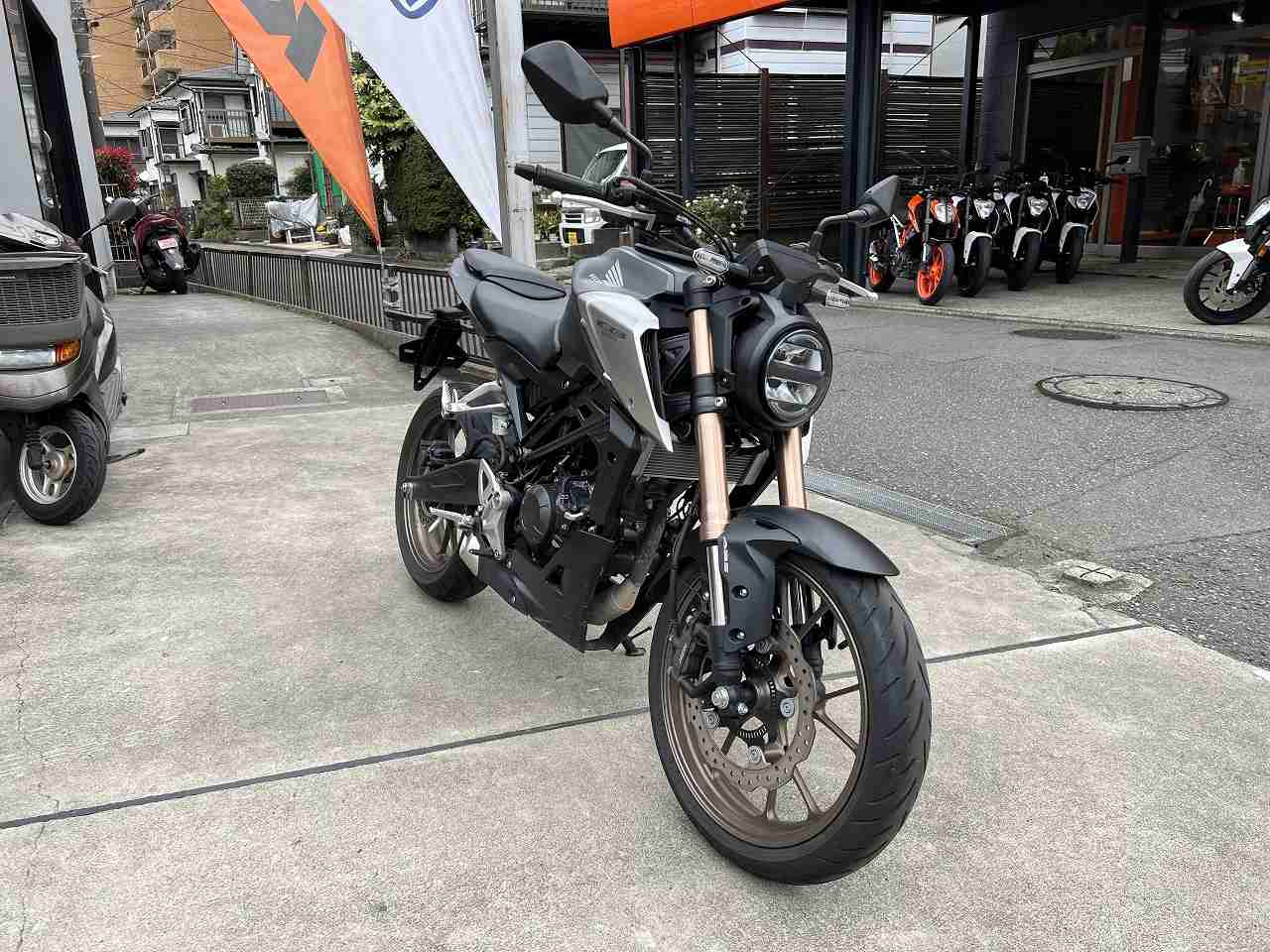 ホンダ/CB125R [バイク探し] | U-MEDIA (ユーメディア) | - 中古バイク・新車バイク探しの決定版！神奈川・東京でバイク探すならユーメディア！