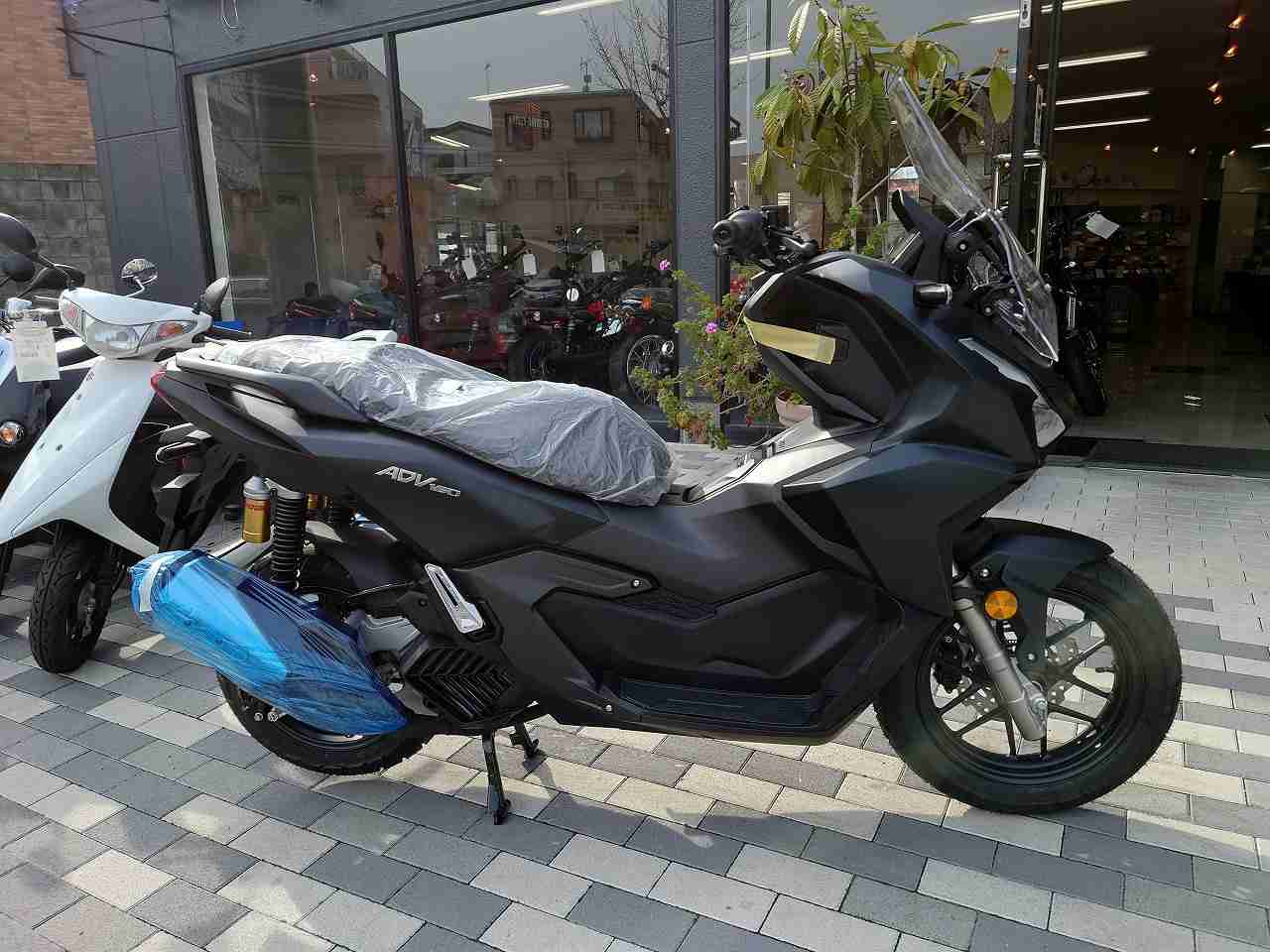 ホンダ/ADV160 [バイク探し] | U-MEDIA (ユーメディア) | - 中古バイク・新車バイク探しの決定版！神奈川・東京でバイク探すならユーメディア！